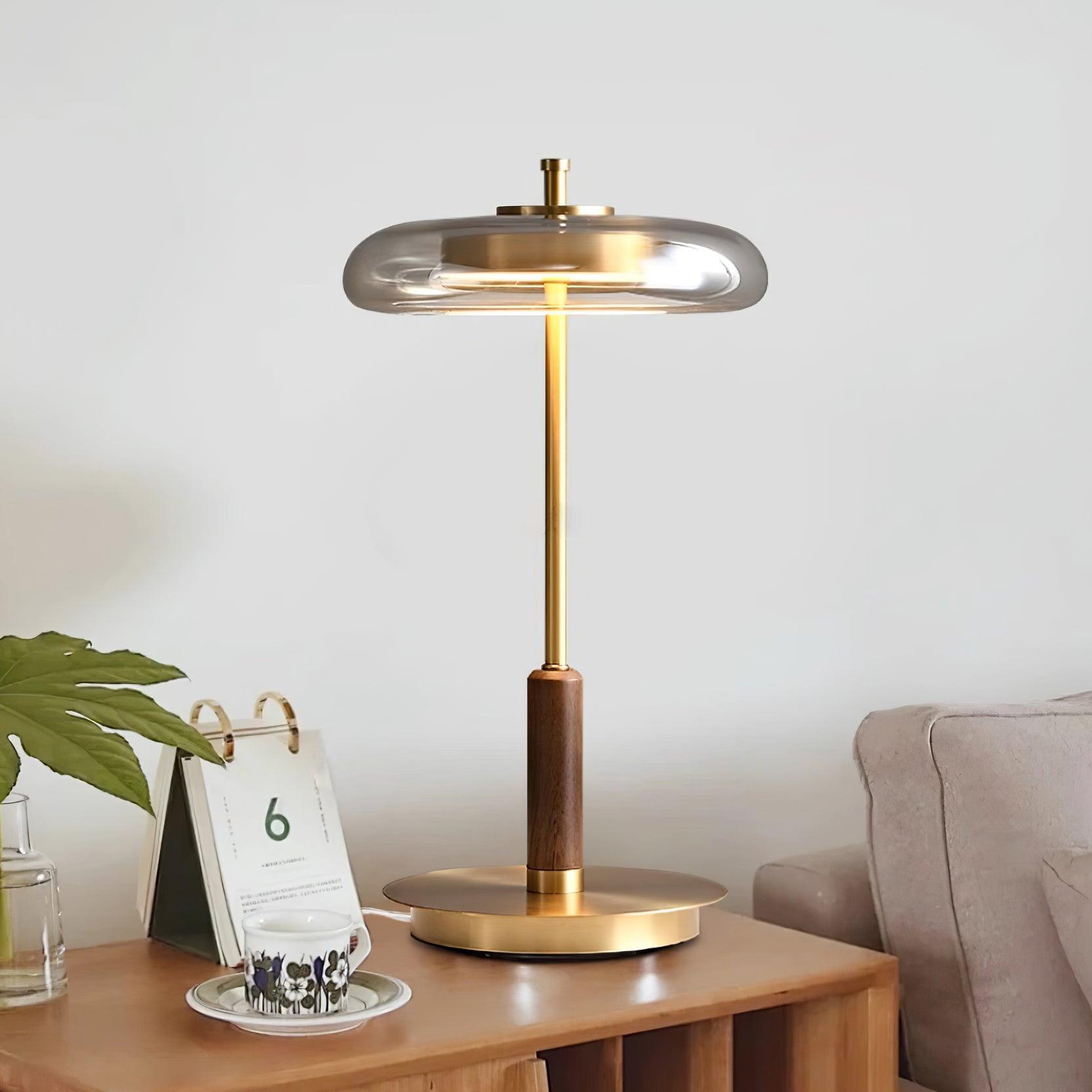 Ronaldo Table Lamp – LunaraLights